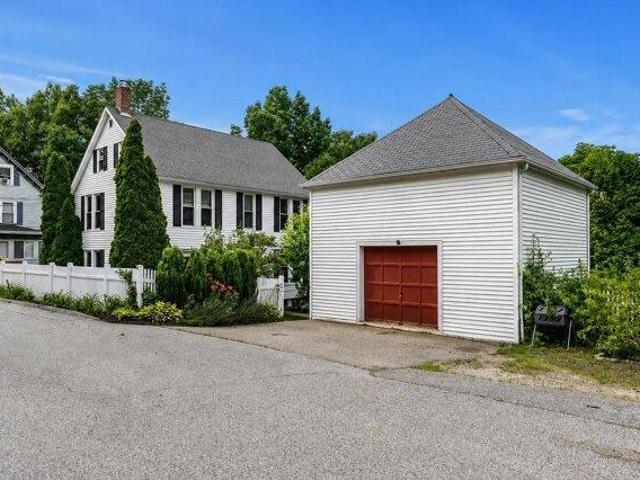 house with 3 bedroom, Somersworth NH DS104234566