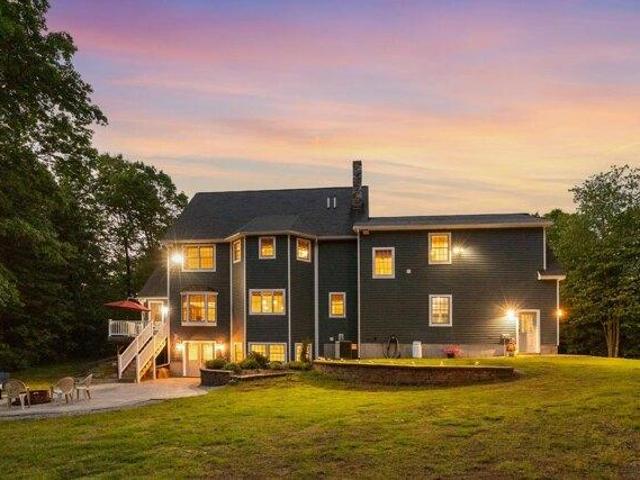 house with 3 bedroom, Somersworth NH ES103850527