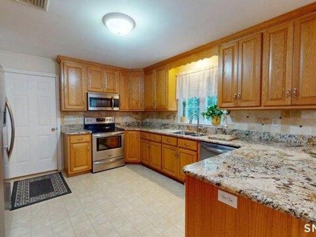 house with 3 bedroom, Somers CT ES104834960