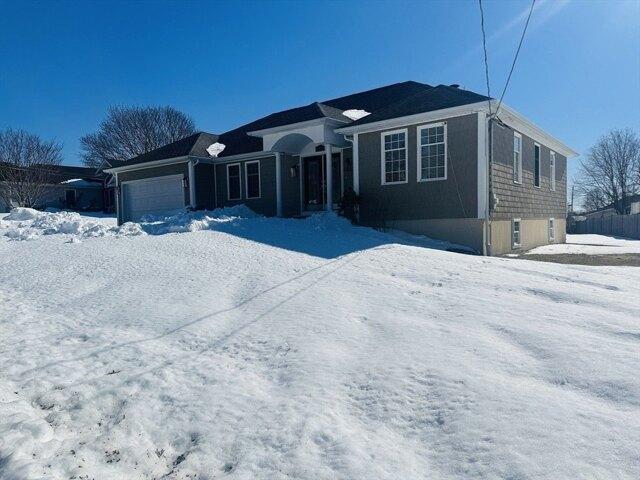 house with 3 bedroom, Somerset MA DS102410282