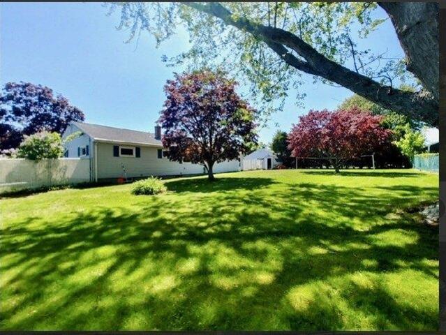 house with 3 bedroom, Somerset MA DS102592645
