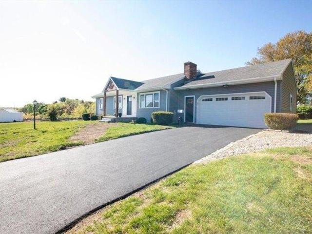 house with 3 bedroom, Somerset MA DS102632676