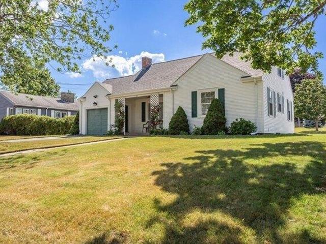 house with 3 bedroom, Somerset MA DS103931492