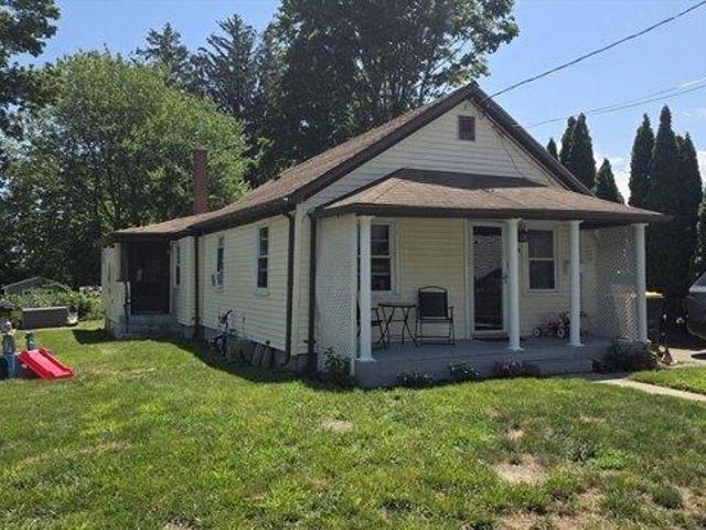 house with 3 bedroom, Somerset MA DS104332447