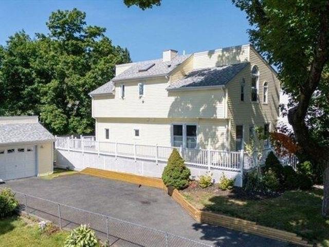 house with 3 bedroom, Somerset MA DS104408253