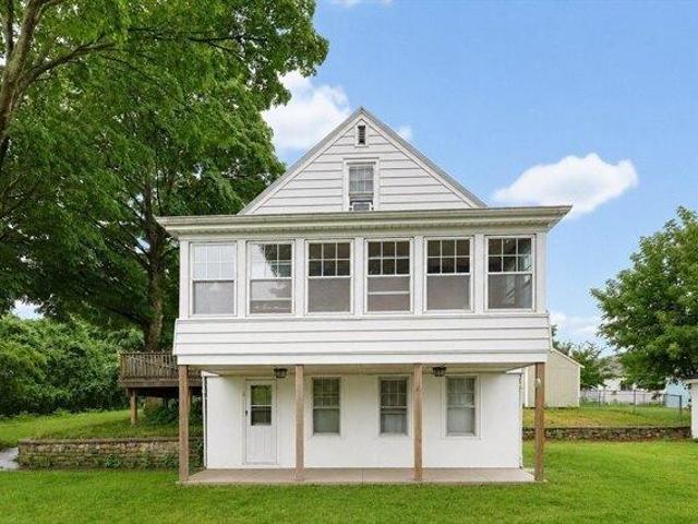 house with 3 bedroom, Somerset MA ES104849933