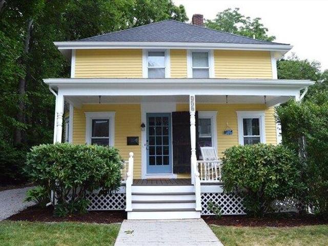 house with 3 bedroom, Somerset MA ES104947224