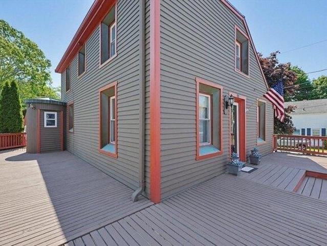 house with 3 bedroom, Somerset MA ES105105551