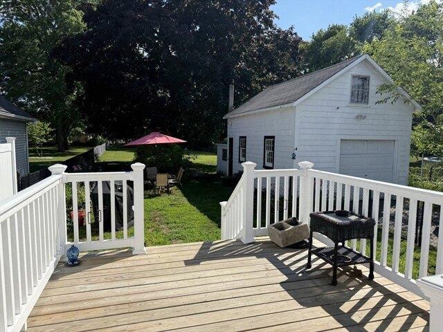 house with 3 bedroom, Somerset MA ES105117273