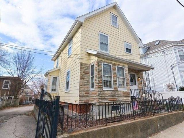 house with 3 bedroom, Somerville MA DS103434140