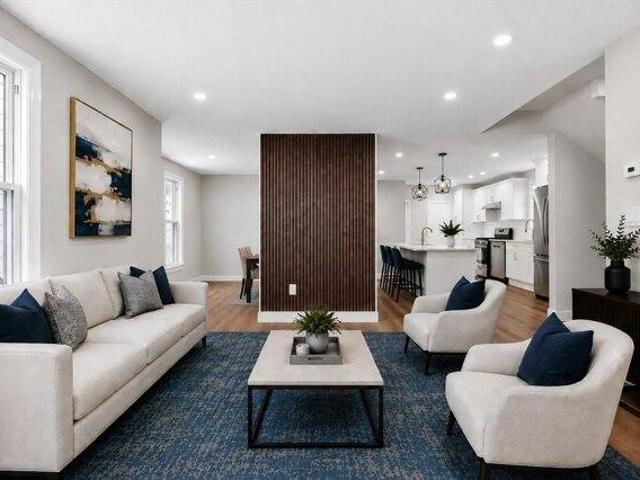 house with 3 bedroom, Somerville MA ES104011542