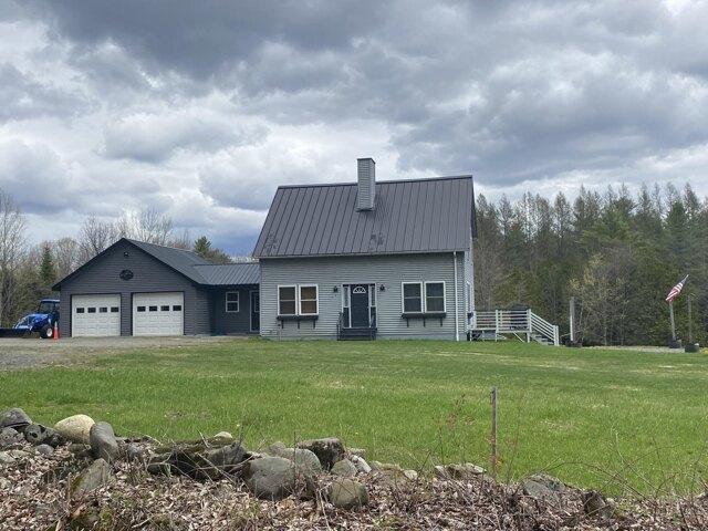 house with 3 bedroom, Solon ME DS102586341