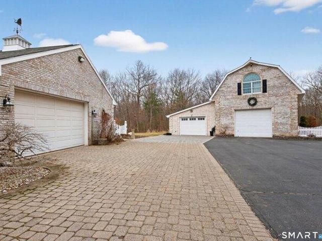house with 3 bedroom, South Windsor CT DLS102825012