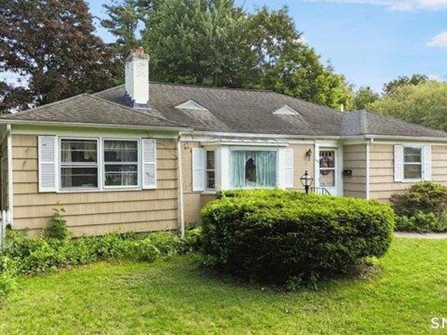 house with 3 bedroom, South Windsor CT DS104150862