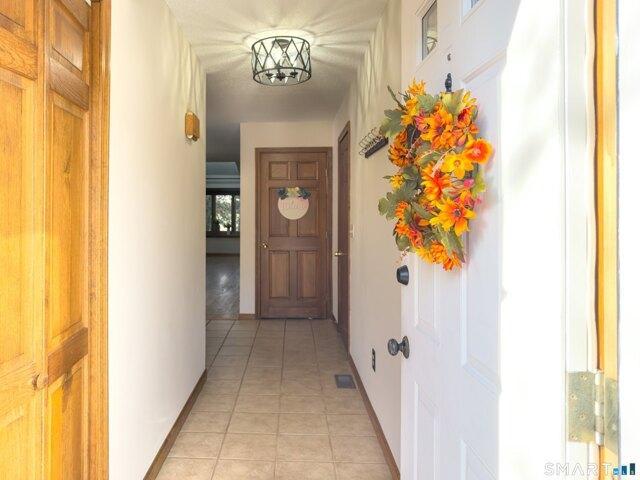 house with 3 bedroom, South Windsor CT DS102475808
