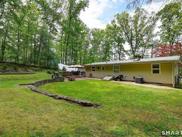house with 3 bedroom, South Windsor CT DS102825417