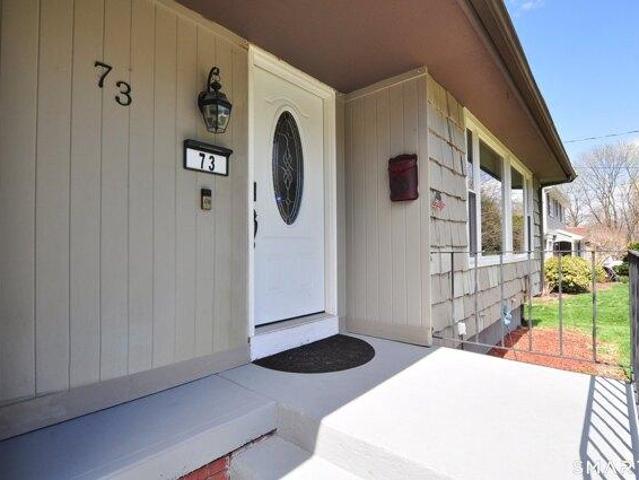 house with 3 bedroom, South Windsor CT DS103100690