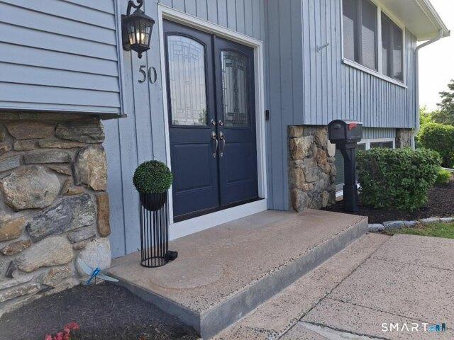 house with 3 bedroom, South Windsor CT ES104150315