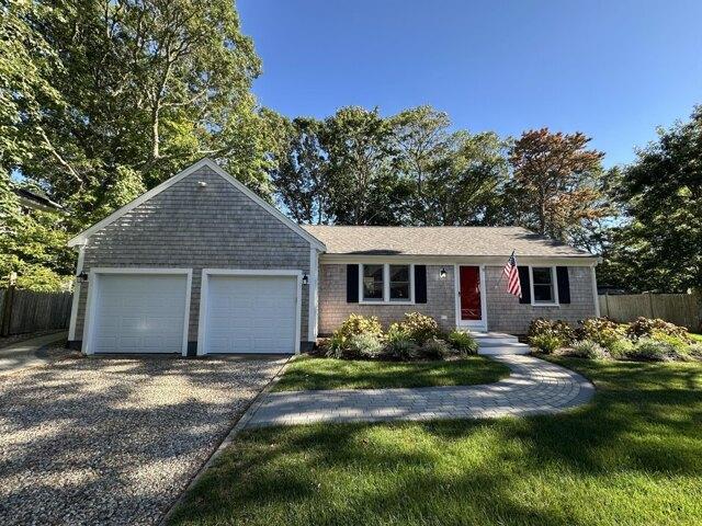 house with 3 bedroom, South Yarmouth MA DLS101750742