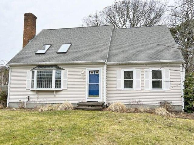 house with 3 bedroom, South Yarmouth MA DLS102476873