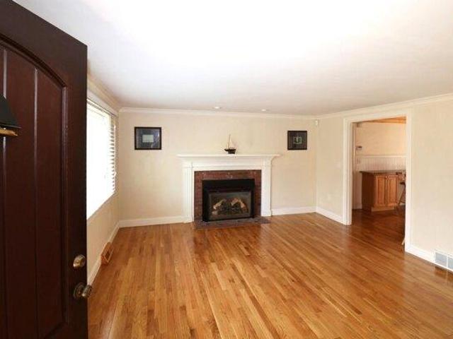 house with 3 bedroom, South Yarmouth MA DS102823986