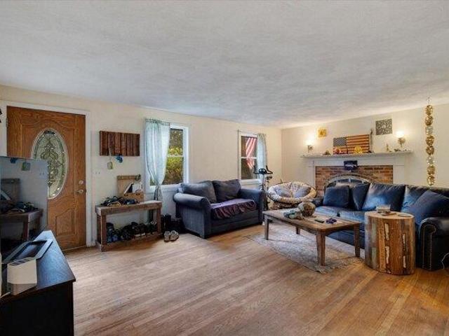 house with 3 bedroom, South Yarmouth MA ES104189912