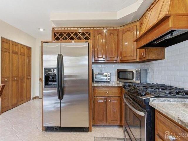 house with 3 bedroom, South Amboy NJ ES105174456