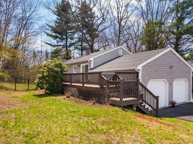 house with 3 bedroom, South Berwick ME ES103036723