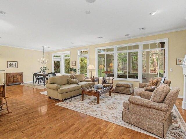 house with 3 bedroom, South Burlington VT DS103073398