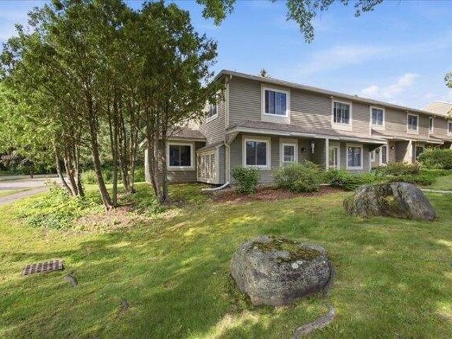 house with 3 bedroom, South Burlington VT ES104150574