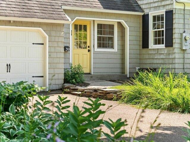 house with 3 bedroom, South Burlington VT ES104297518
