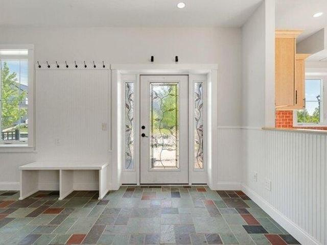 house with 3 bedroom, South Burlington VT ES104297721