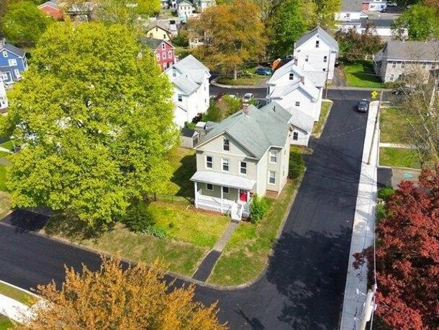 house with 3 bedroom, South Hadley MA DS102593932