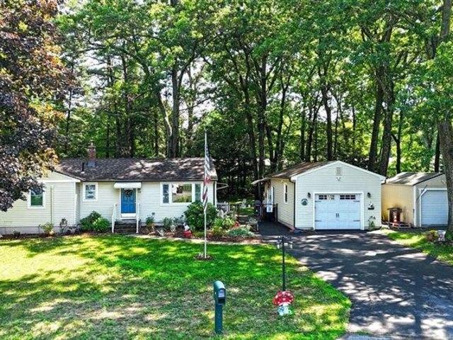 house with 3 bedroom, South Hadley MA DS104151103