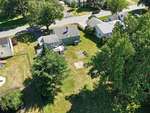 house with 3 bedroom, South Hadley MA DS104297138