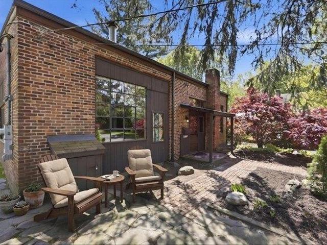 house with 3 bedroom, South Hadley MA ES103070526