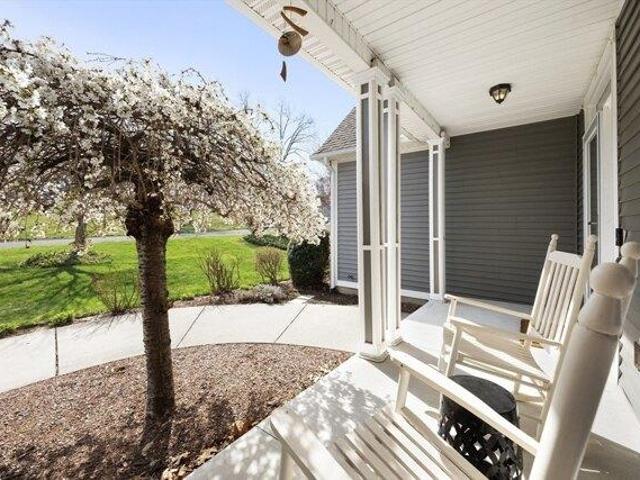 house with 3 bedroom, South Hadley MA ES104571315