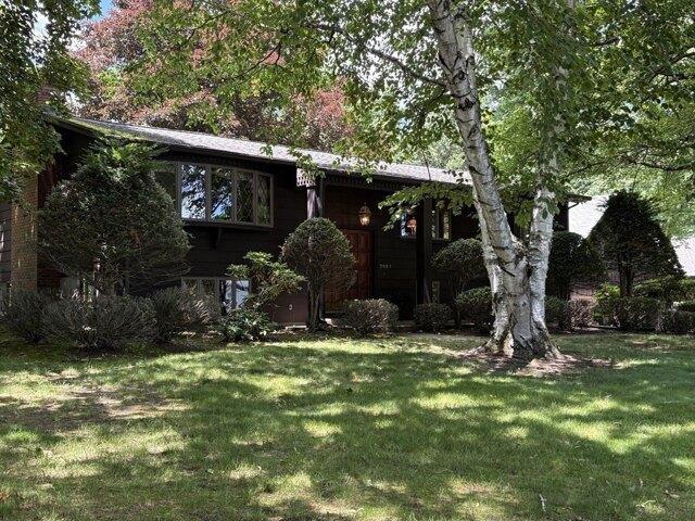 house with 3 bedroom, South Hadley MA ES104849840