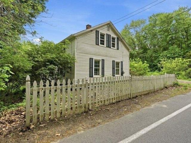 house with 3 bedroom, South Hadley MA ES105094698