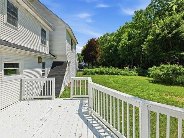 house with 3 bedroom, South Hadley MA ES105193115