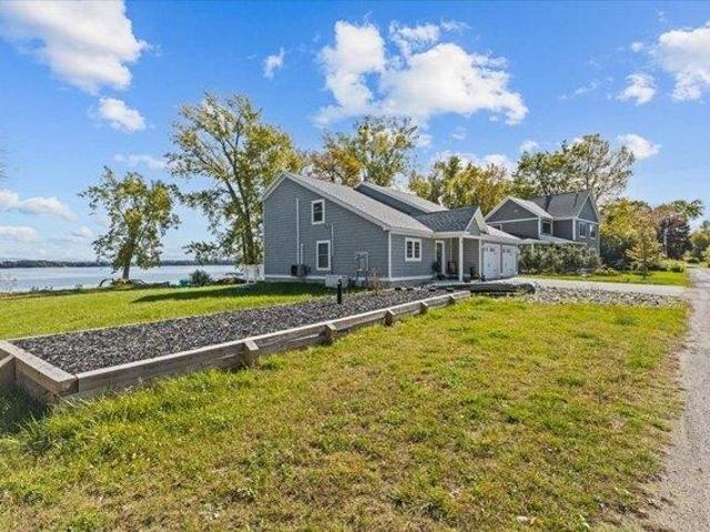 house with 3 bedroom, South Hero VT DS104152694