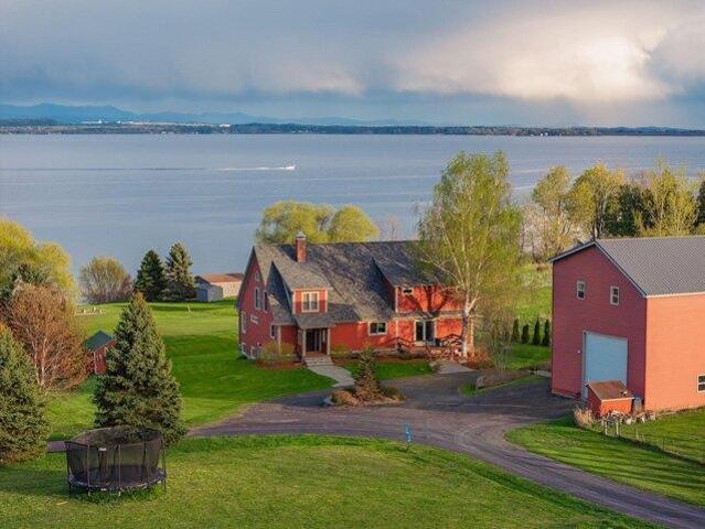 house with 3 bedroom, South Hero VT ES104788197
