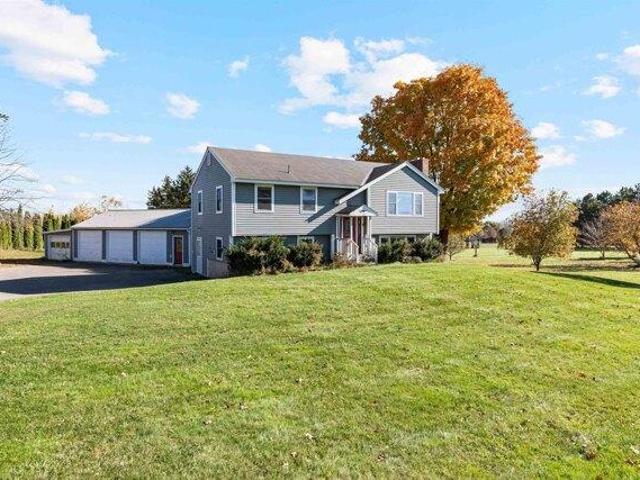 house with 3 bedroom, South Hero VT ES104812016