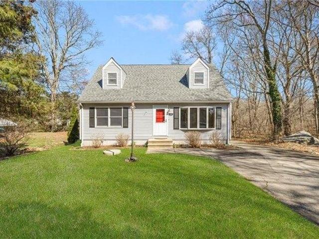 house with 3 bedroom, South Kingstown RI DLS102634279