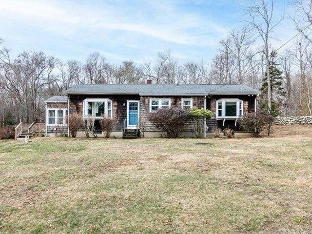 house with 3 bedroom, South Kingstown RI DLS102776540