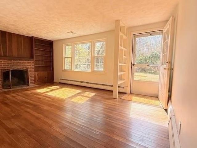 house with 3 bedroom, South Kingstown RI DS101998014