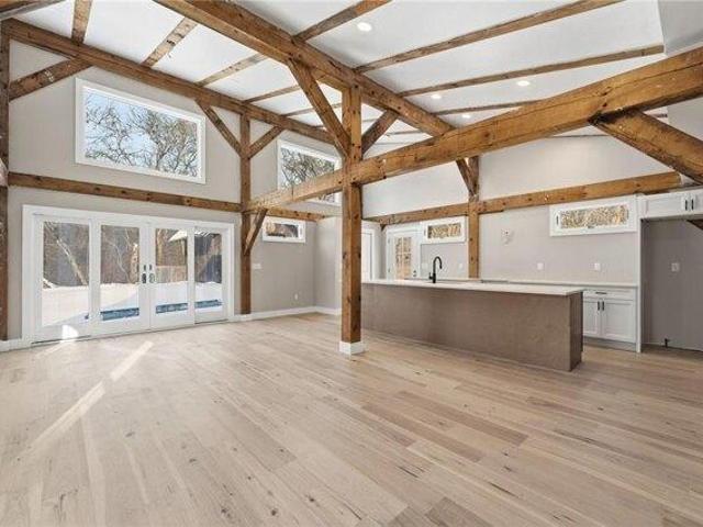 house with 3 bedroom, South Kingstown RI DS102593698