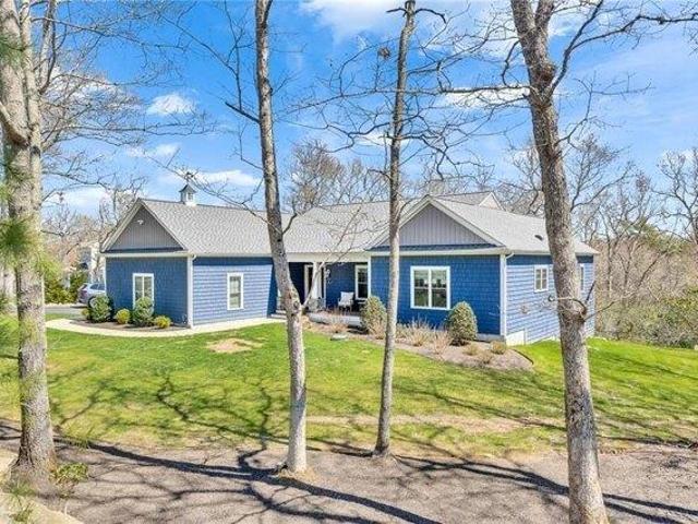 house with 3 bedroom, South Kingstown RI DS102257507