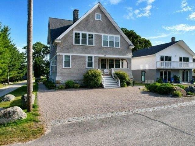 house with 3 bedroom, South Kingstown RI DS103932680