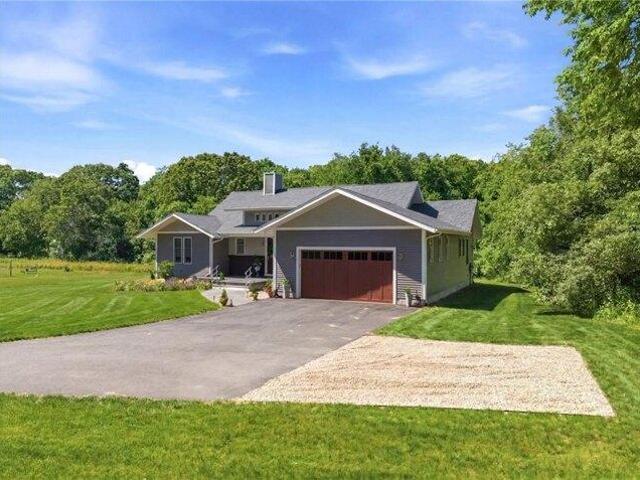 house with 3 bedroom, South Kingstown RI DS104406531